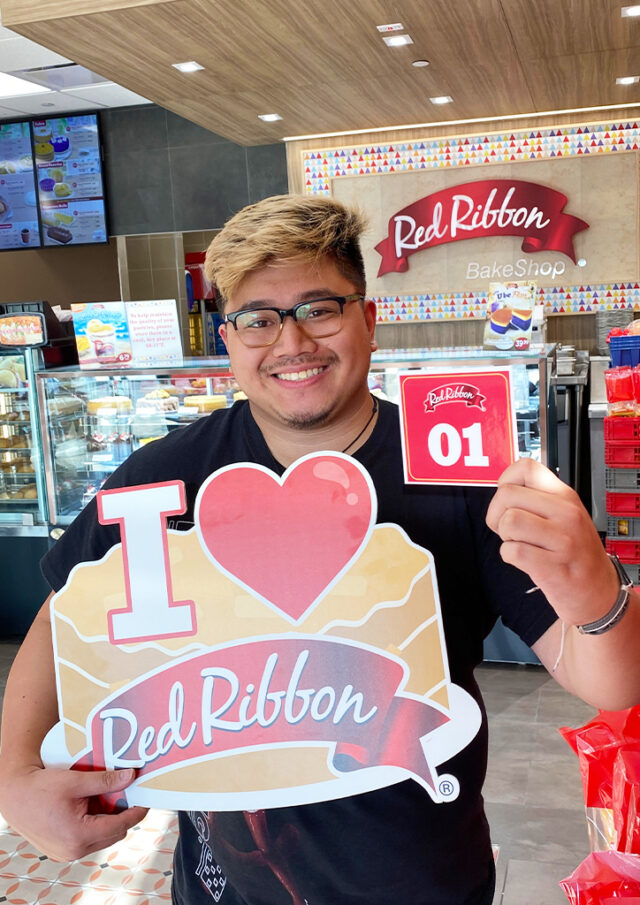 LOOK: Red Ribbon Bakeshop Opens First Store in Philadelphia